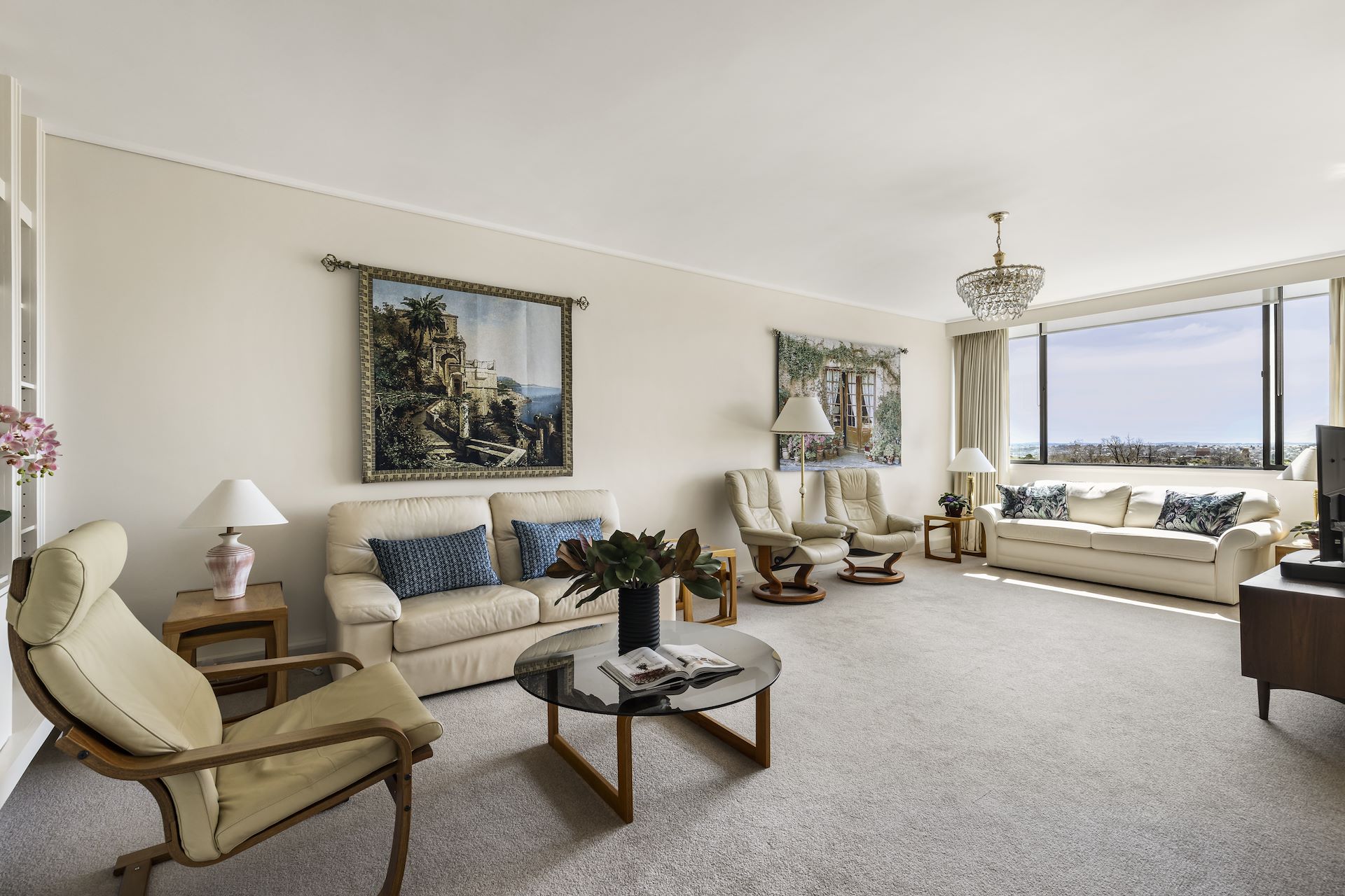 83 546 Toorak Road Toorak VIC 3142