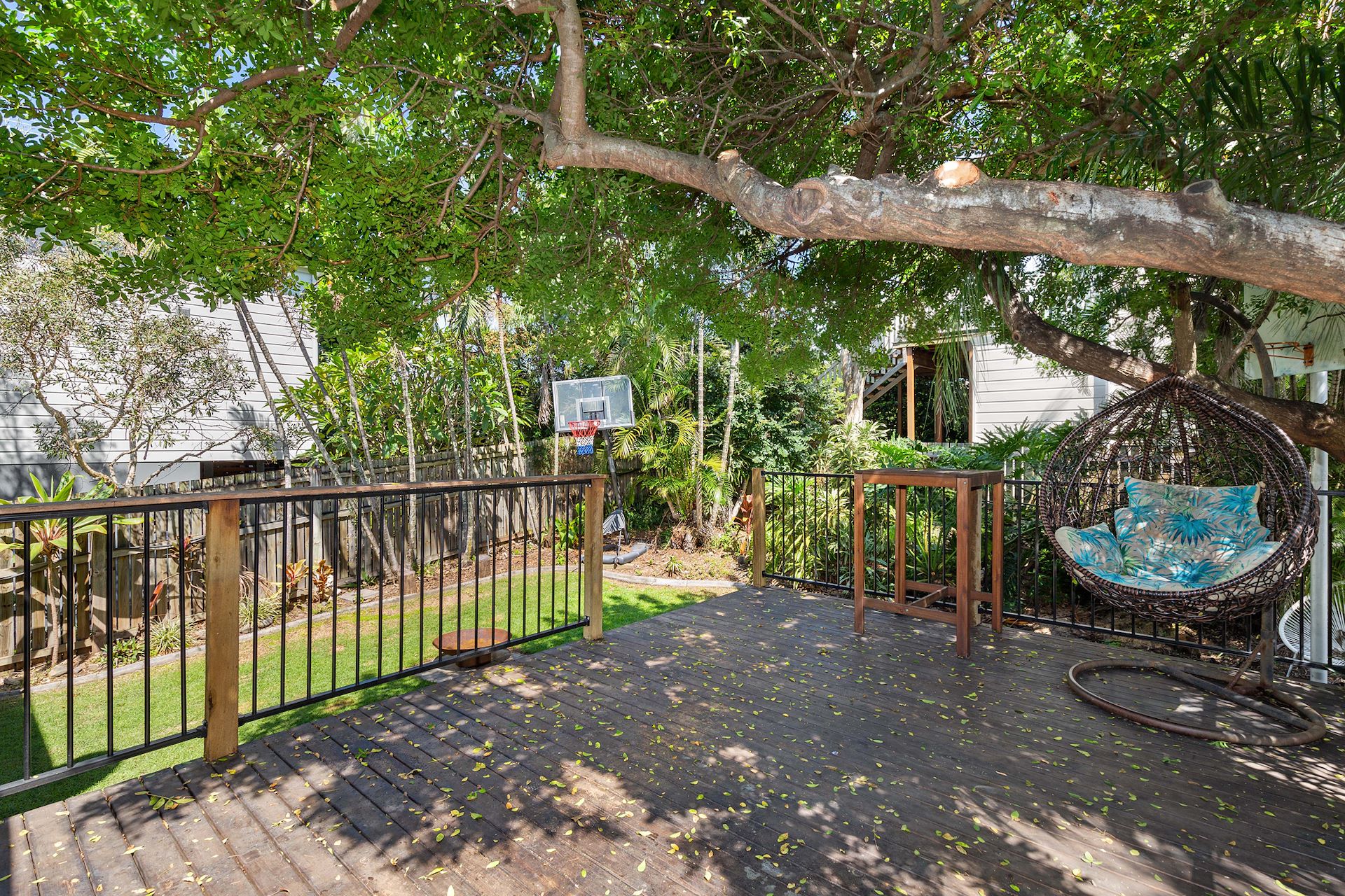 939 Stanley Street